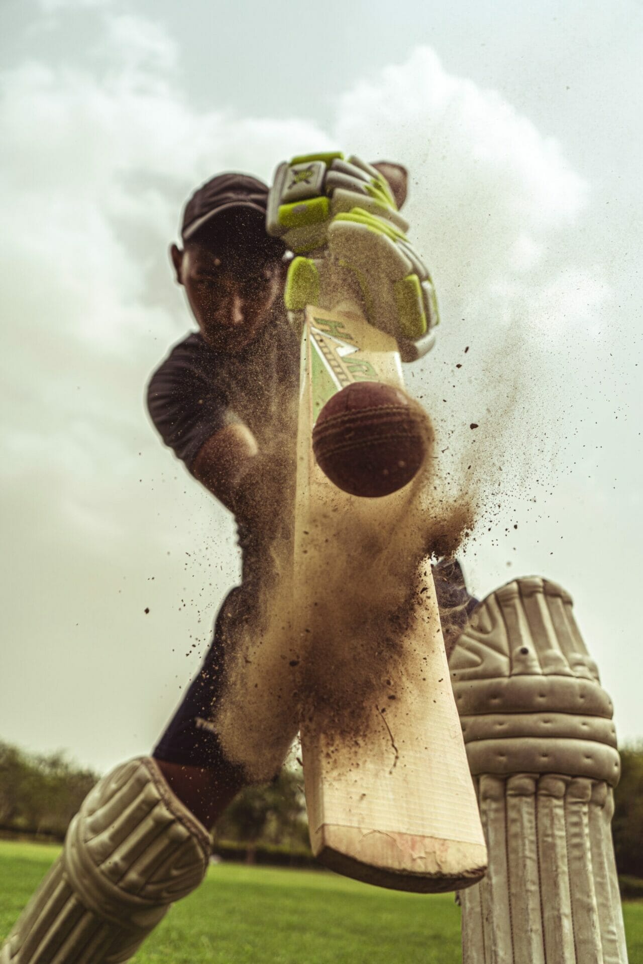 Lawn cricket is back - Thesportshouse